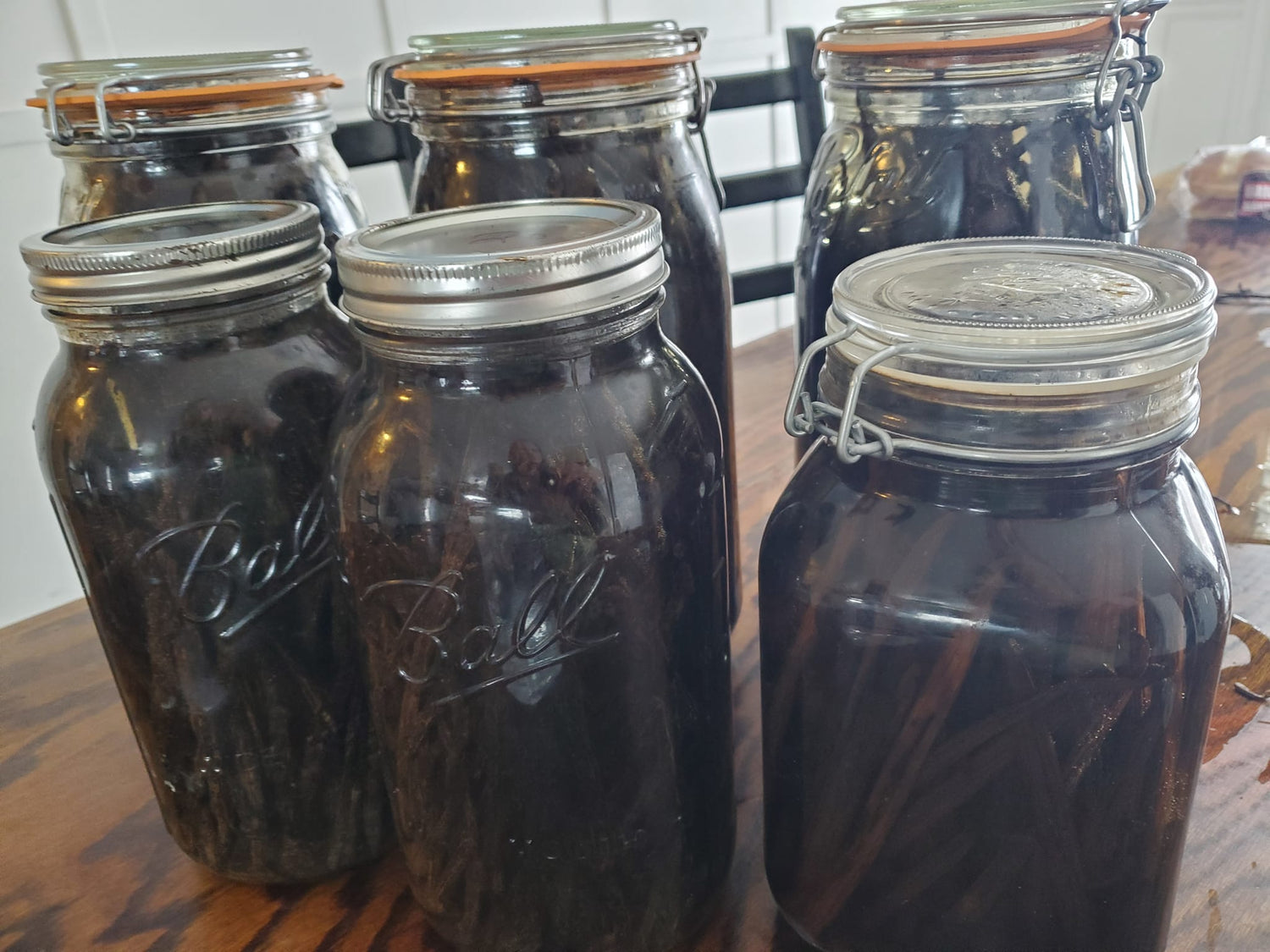Q&A: Mother Jars – IndriVanilla